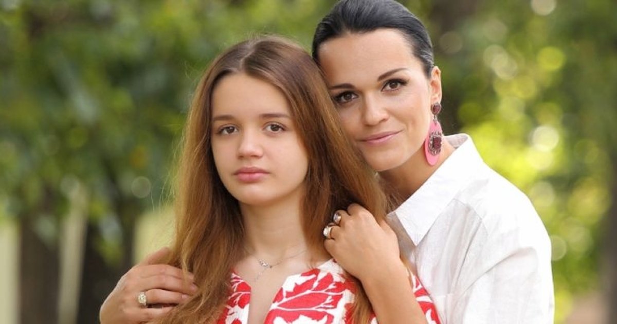 Певица Слава сняла красавицу дочь в своем новом клипе - Телеграф