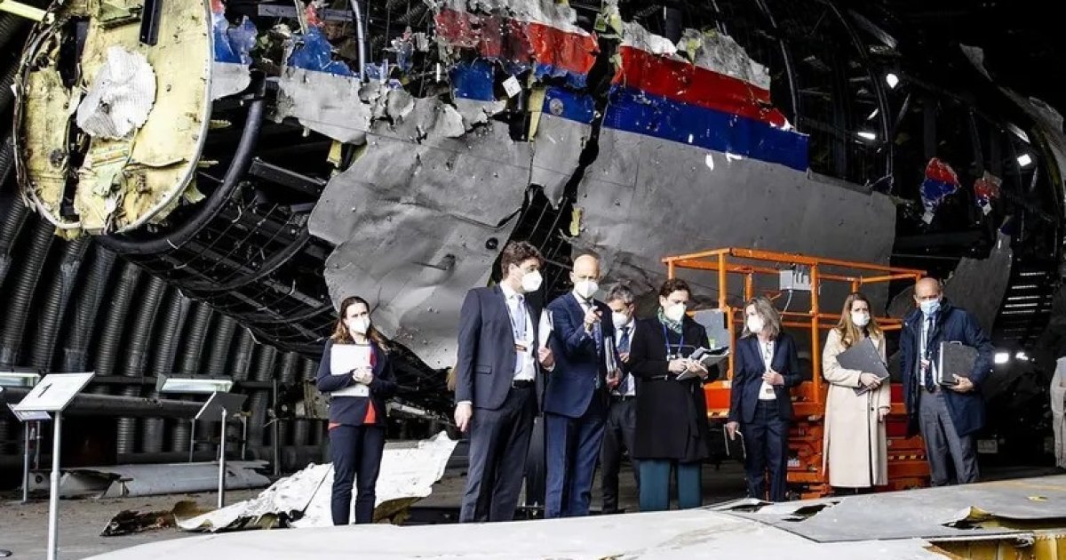 Boeing MH17 - путин присвоил звание гвардейской бригаде, чей Бук сбил лайнер - Телеграф