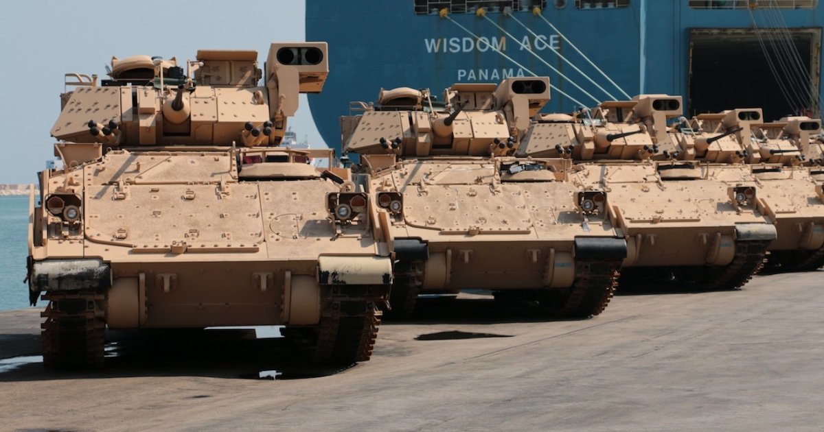 БМП Бредлі, БТР M113 та ракети Sea Sparrow — що США передадуть Україні ...