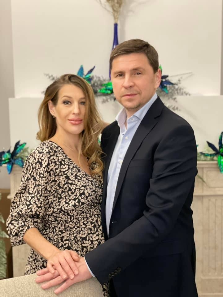 Михаил Подоляк – что известно о его жене Марии Дамаскиной – фото - Телеграф